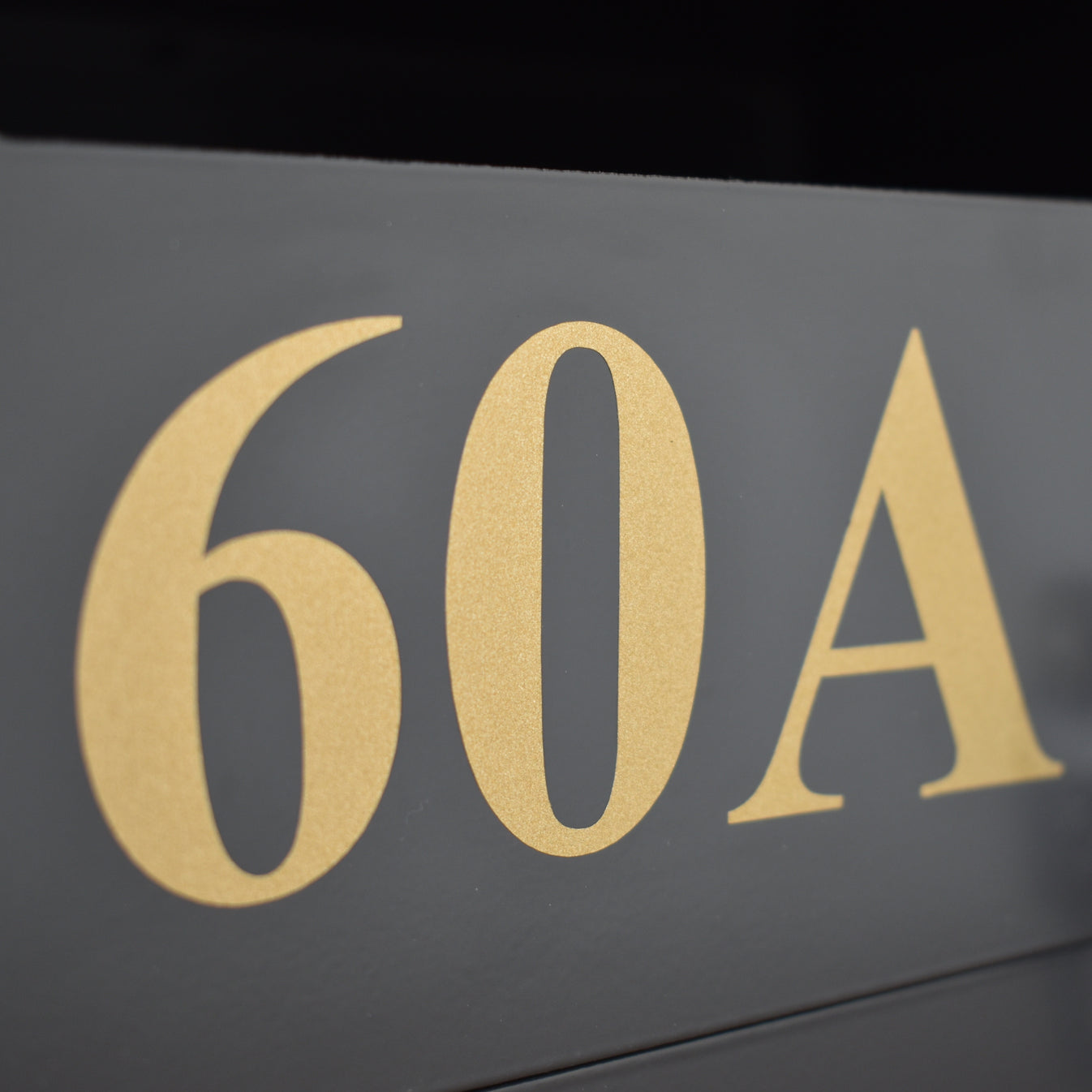 Vinyl Letterbox Numbers | Heatlie Letterboxes